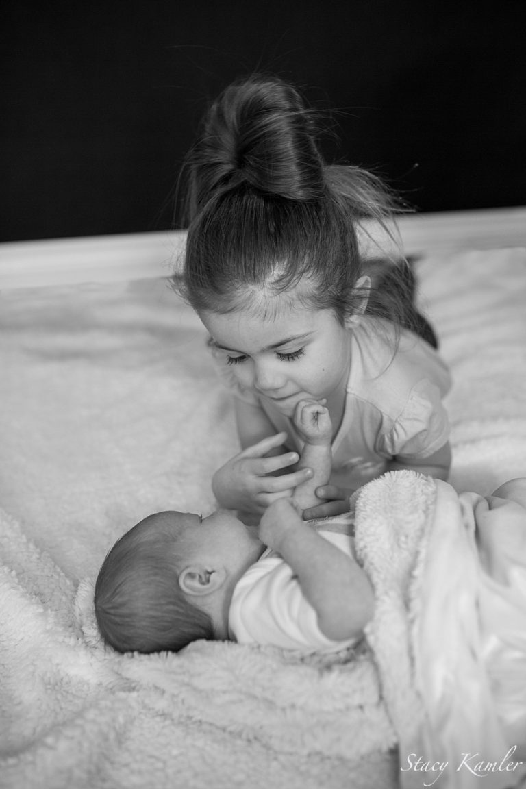 Everly | Newborn | Sisters - Stacy Kamler Photography